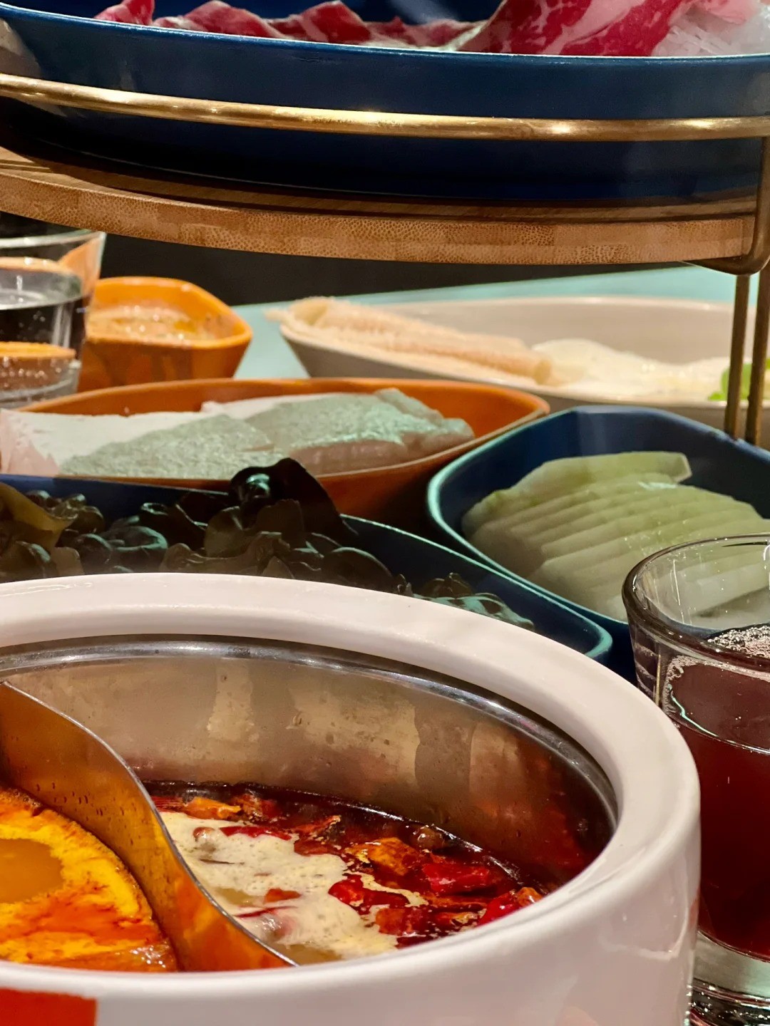 Manhattan Delights | The Dolar Shop Hot Pot Manhattan 🍲 by Daphne ...